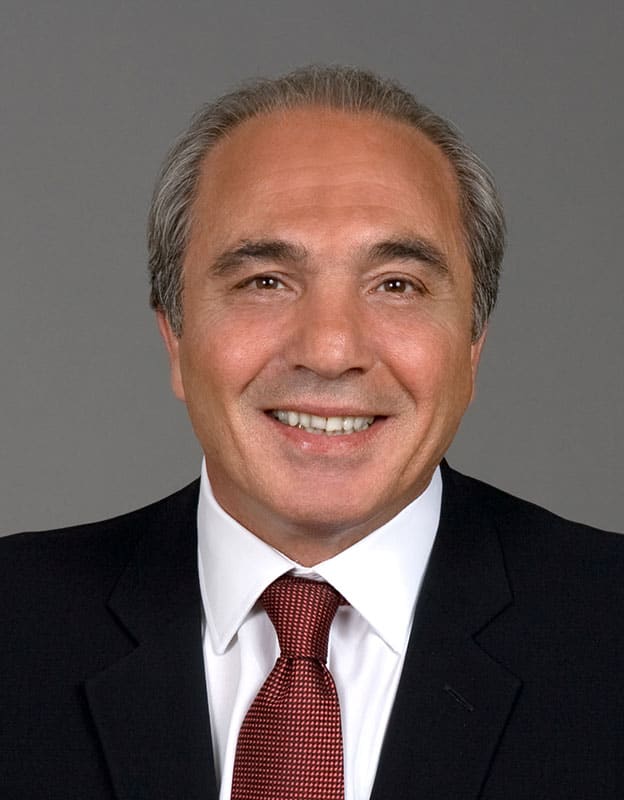 Mourning Rocco Commisso | Syndeo Institute at The Cable Center
